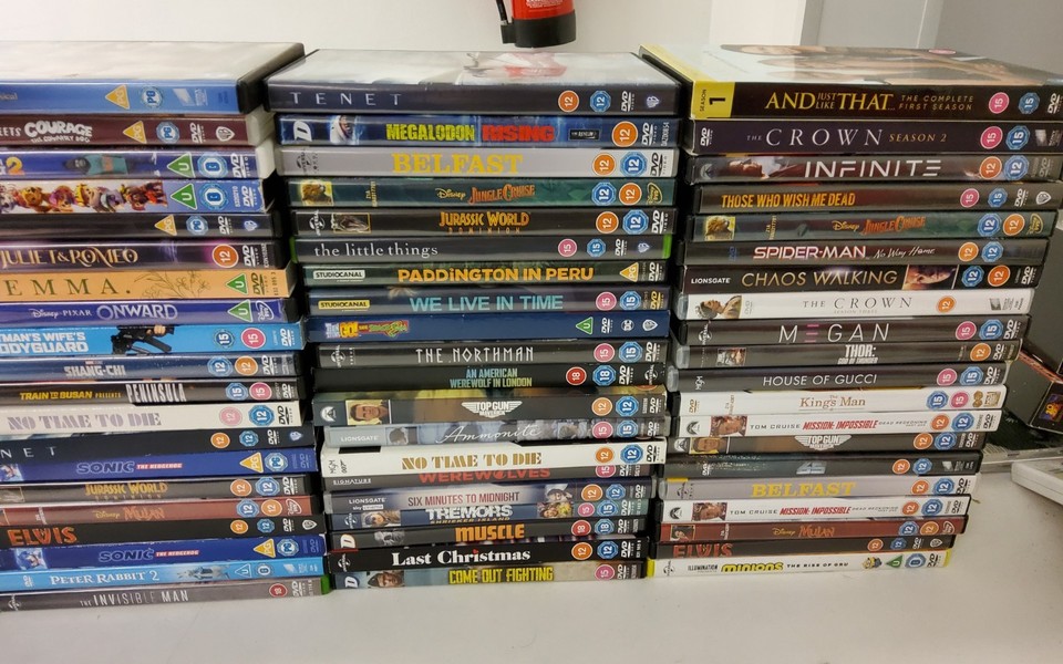 93 x New BBFC Certificate DVD JobLot - Spiderman Uncharted Batman ...