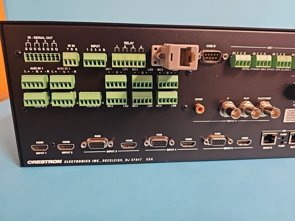 Crestron DMPS-300-C Digital Media Presentation System Rack Mount Used ...