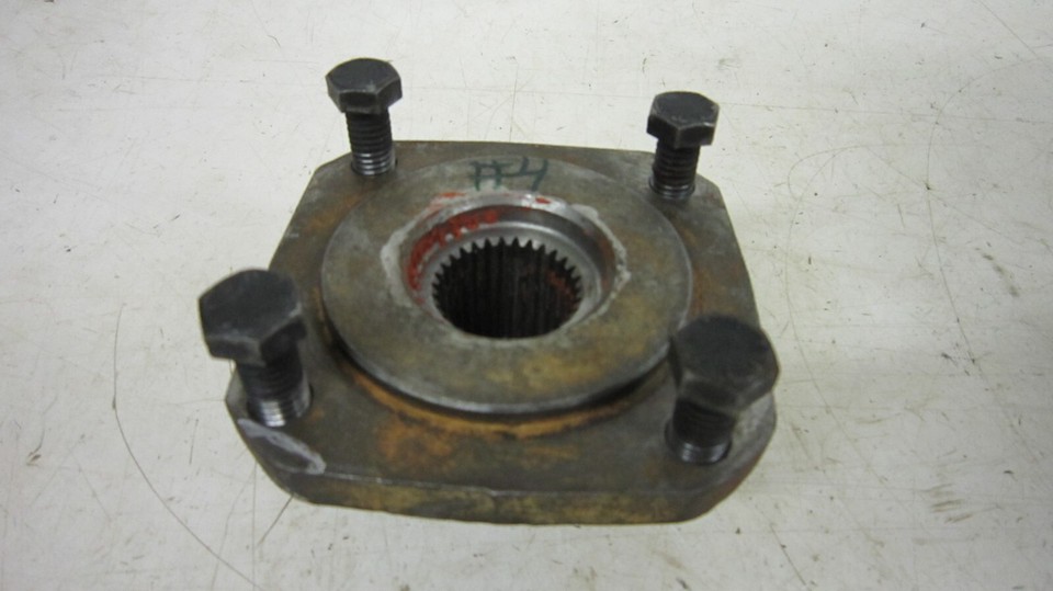 NP205 NP203 Chevy Transfer Case 30 Spline Front Output Flange Yoke CV ...