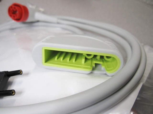 ZOLL R Series Multifunction Therapy Cable With Cpr-d Connector 8000 ...