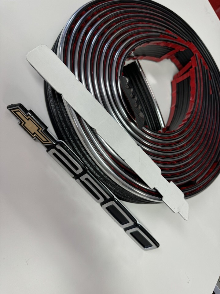 88-98 OBS Chevrolet Silverado Side Molding PreCut Extended Cab w/2pc ...