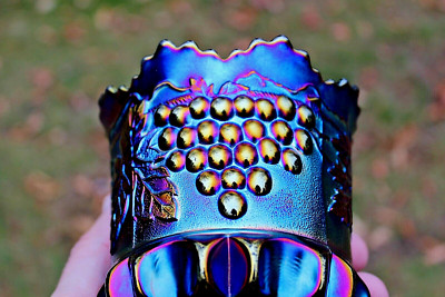 ANTIQUE GRAPE AND CABLE CARNIVAL GLASS STIPPLED SUGAR BOTTOM, AMETHYST ...