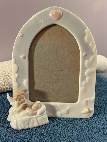 Picture Frame Arched window angel looking over baby in crib OH7571 | eBay