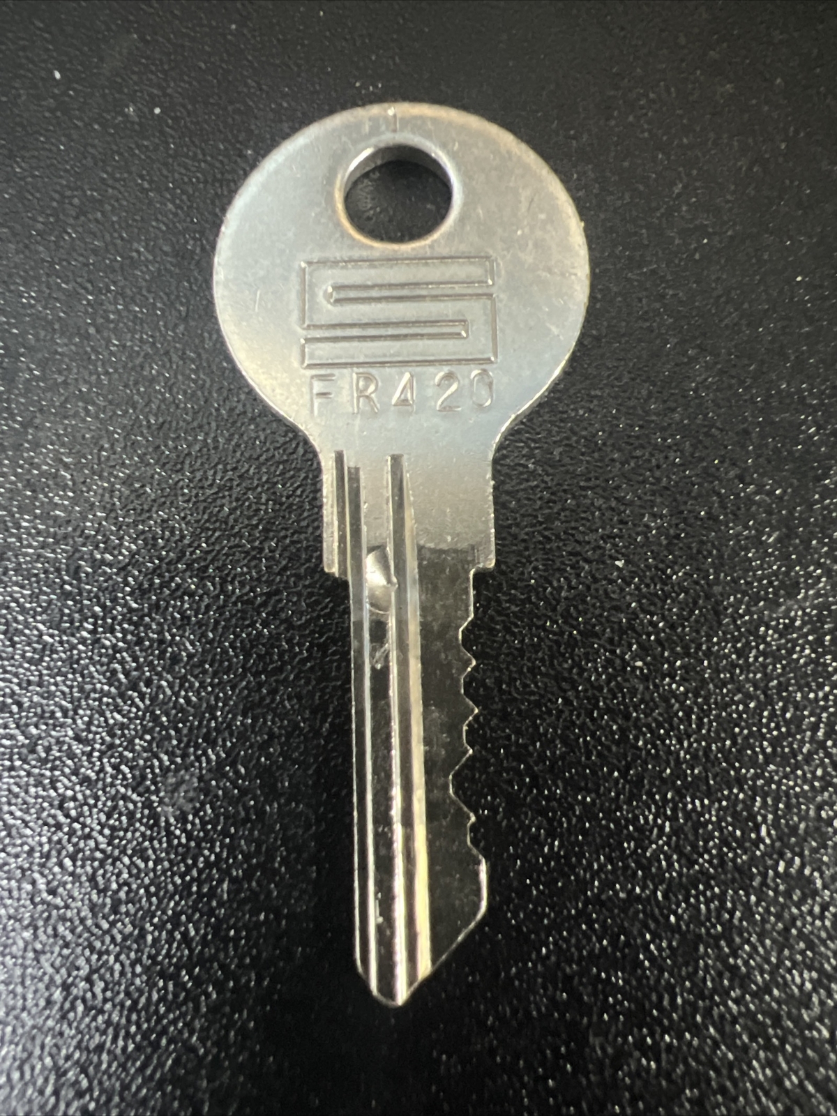 Steelcase FR420 File Cabinet, Desk, Cubicle, Mobile Pedestal ...