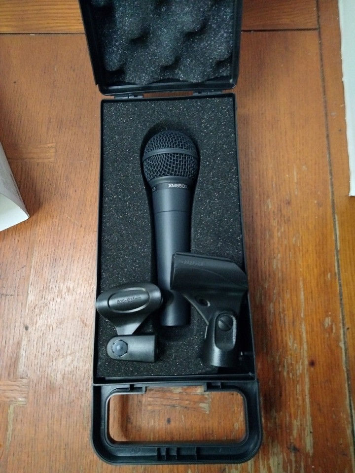 Behringer ULTRAVOICE XM8500 Dynamic Cardioid Vocal Microphone ...