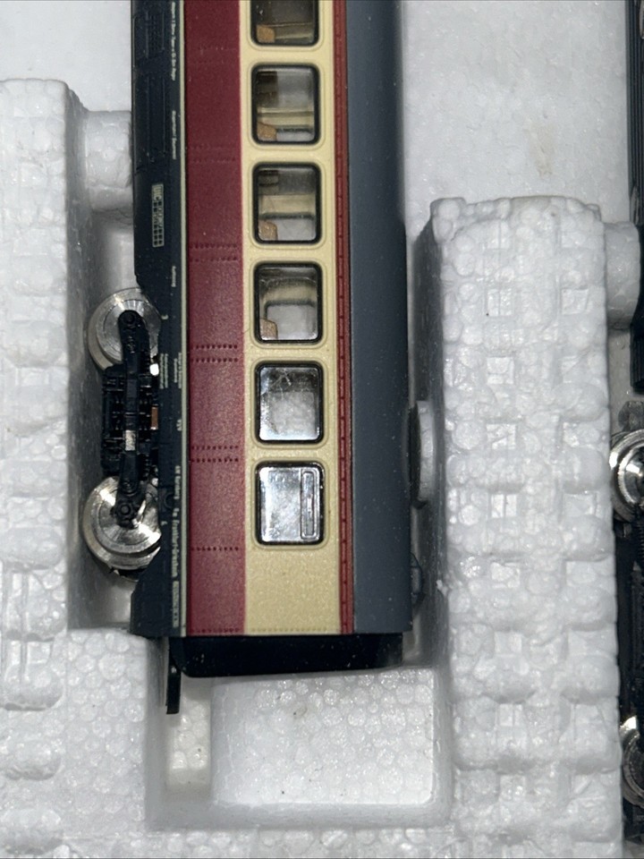 ROCO N-Gauge Train No. 23005 BR VT 11.5 (BR601) Boxed RARE Mint /new ...