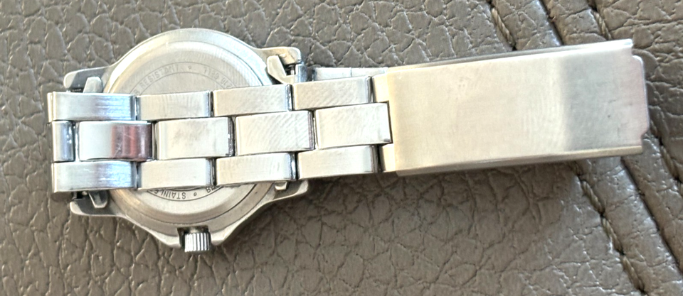 Timex Indiglo Ladies diver style analog watch 29mm case stainless steel ...