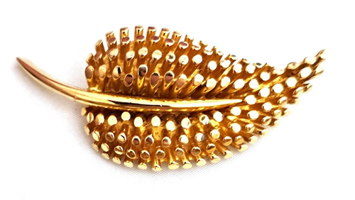 Vintage Signed and Numbered Boucher Brooch Gold Tone | eBay