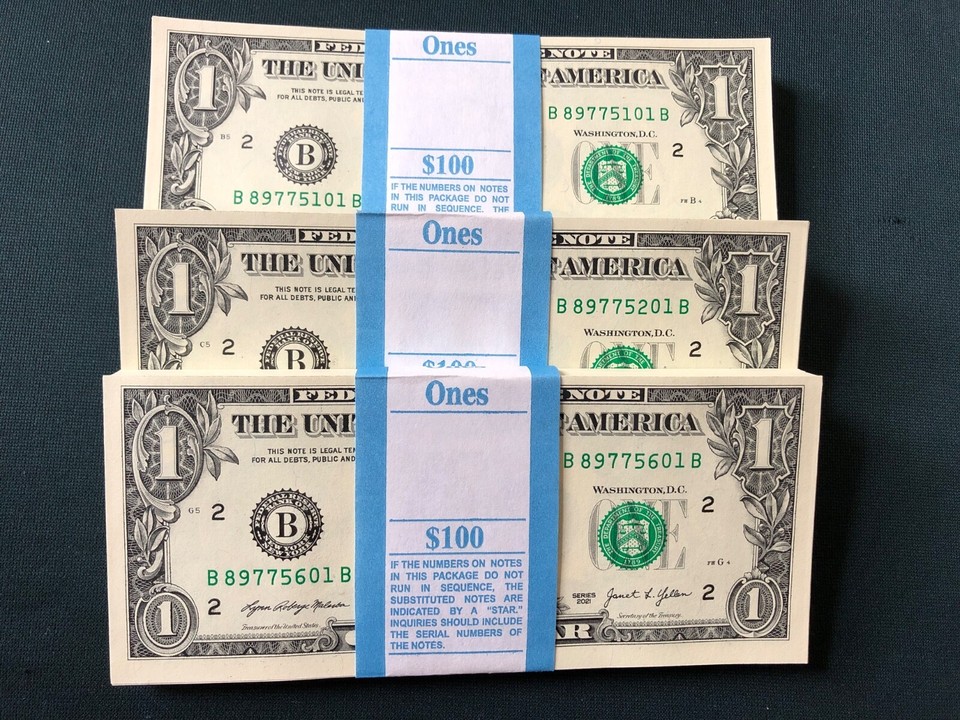 100 (ONE STACK) 2021 ONE DOLLAR CRISP UNCIRCULATED NOTES FROM BEP BRICK ...