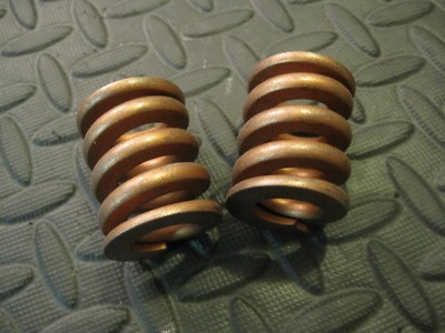 1-1/4" X 1-1/2" Gold Heavy Duty Die Spring, 2pc lot, DIECO 624-H36 | eBay
