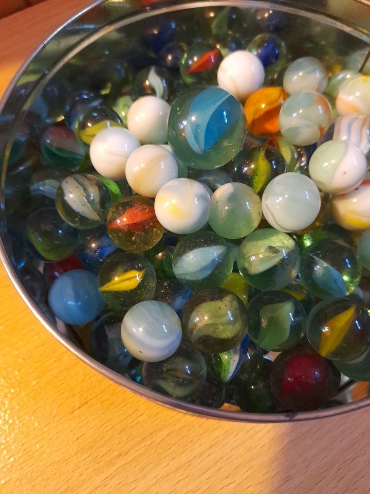 Vintage Job Lot Glass Marbles Bundle 134 Marbles In Total Mixed Sizes ...