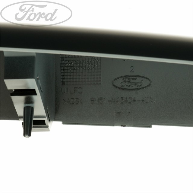 Genuine Ford Focus Estate Mk3 Boot Tailgate Handle Primed 2011- 1801898 ...
