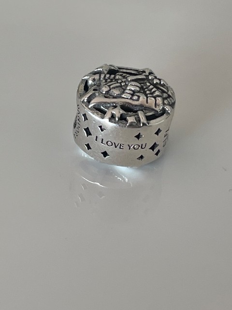 Genuine PANDORA Star Wars Han Solo & Leia Kiss Charm 799506C00 RETIRED ...