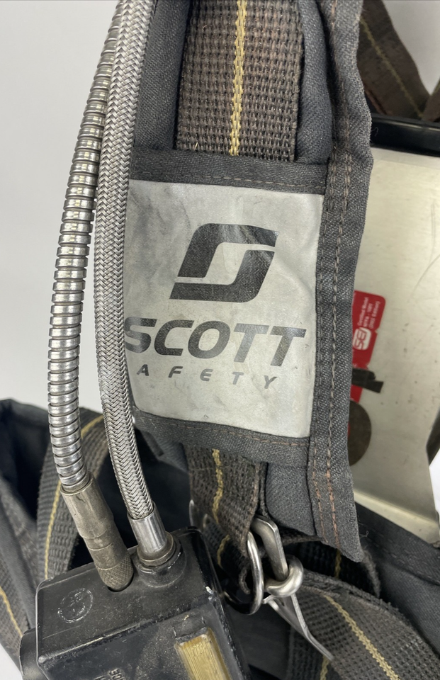 SCOTT SAFETY 4.5 4500 SCBA Air Pack Harness EZ-Flow Air Pak Plus with ...