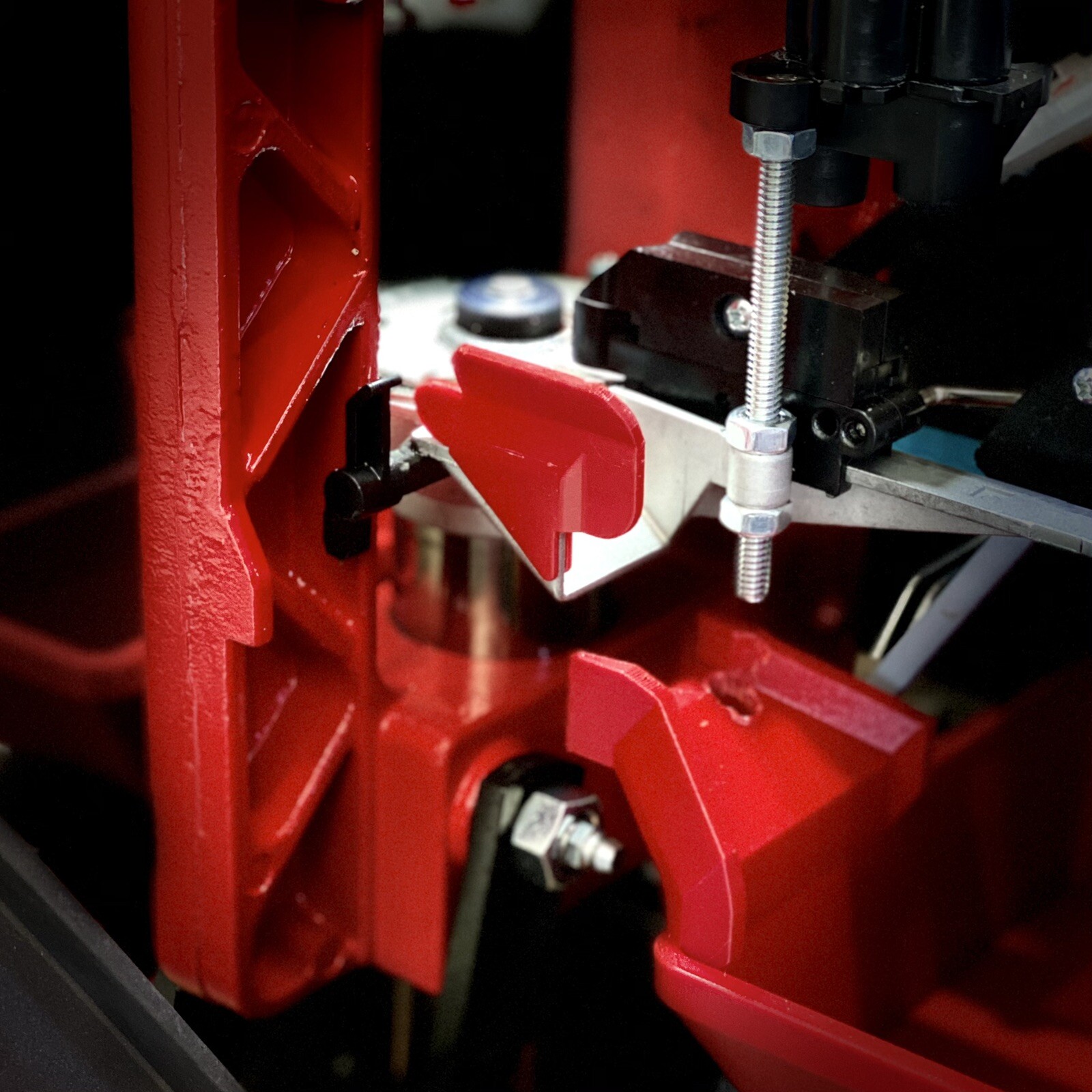 Lee LoadMaster Bullet Drop Chute Extension, Preventing Bullet Fall Off ...