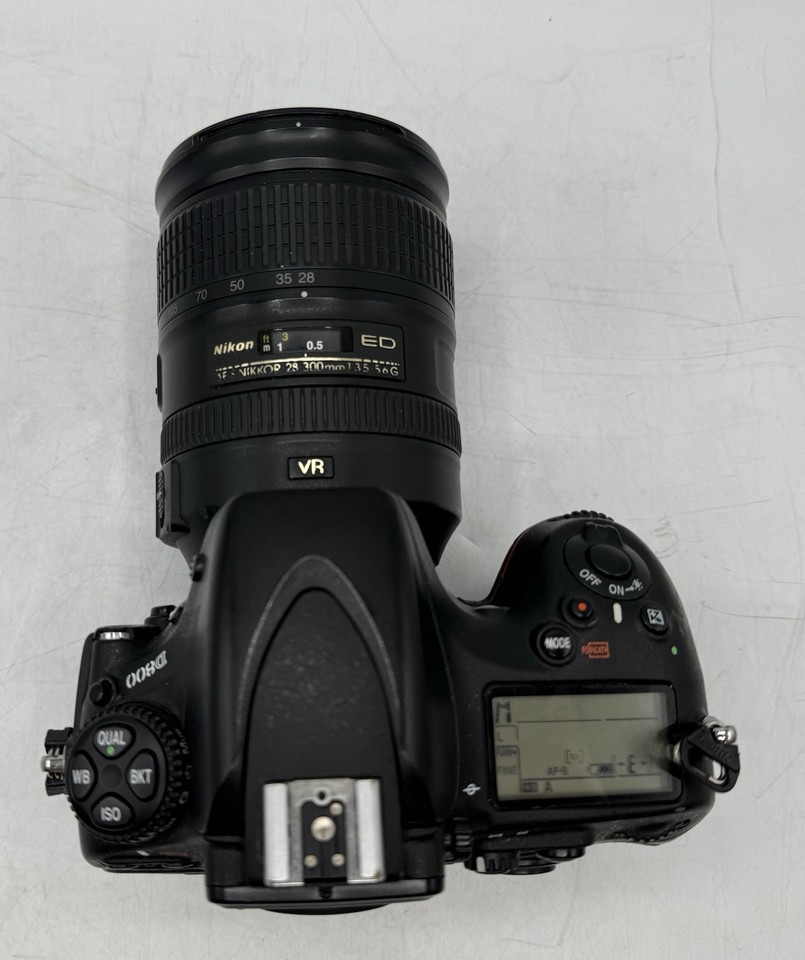 Nikon D800 Full-Frame Digital Camera Kit – SB-900 Flash – 2 Lenses ...