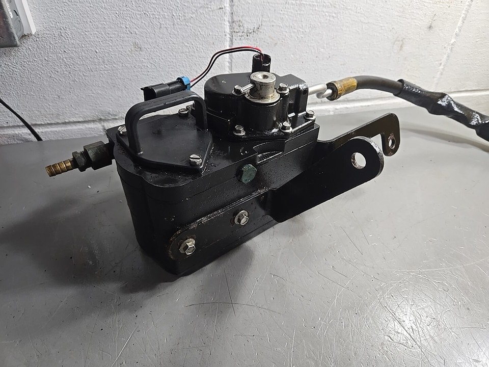 MerCruiser Marine 864650-ASN01 OEM Cool Fuel Pump Module SAE J1171 ...