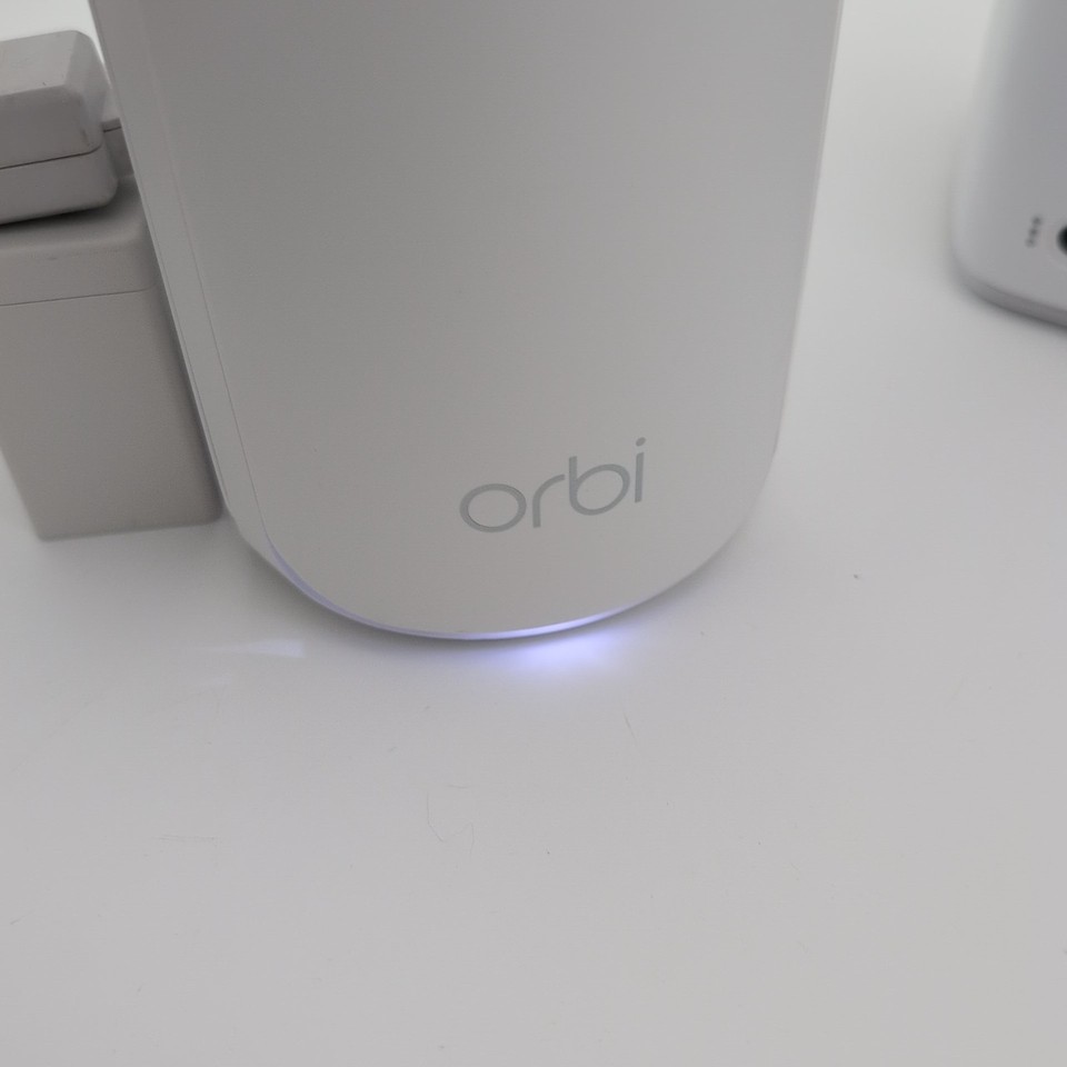 Netgear Orbi 770 Series Tri-band Mesh Wi-Fi 7 System 3-pack - White ...