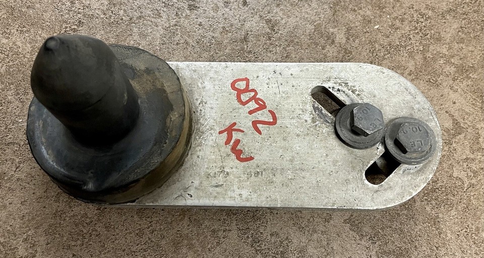 KENWORTH HOOD LOCATOR PIN W/ BRACKET K179-481 *READY TO SHIP* | eBay
