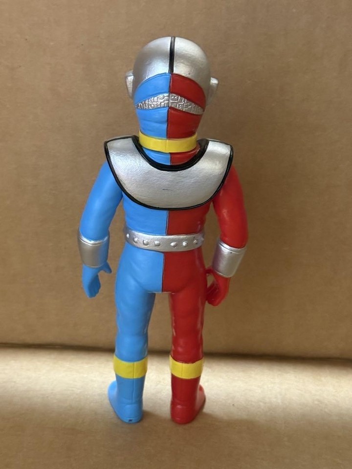 Toei Retro Soft Vinyl Collection Kikaider 01 Middle Size Bullmark ...