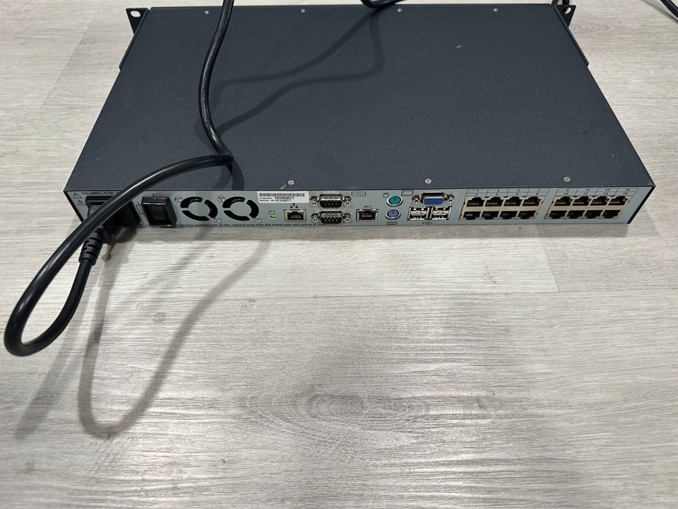 Avocent (DSR2020) 16-Ports Rack-Mountable KVM switch PS/2 CAT5 | eBay