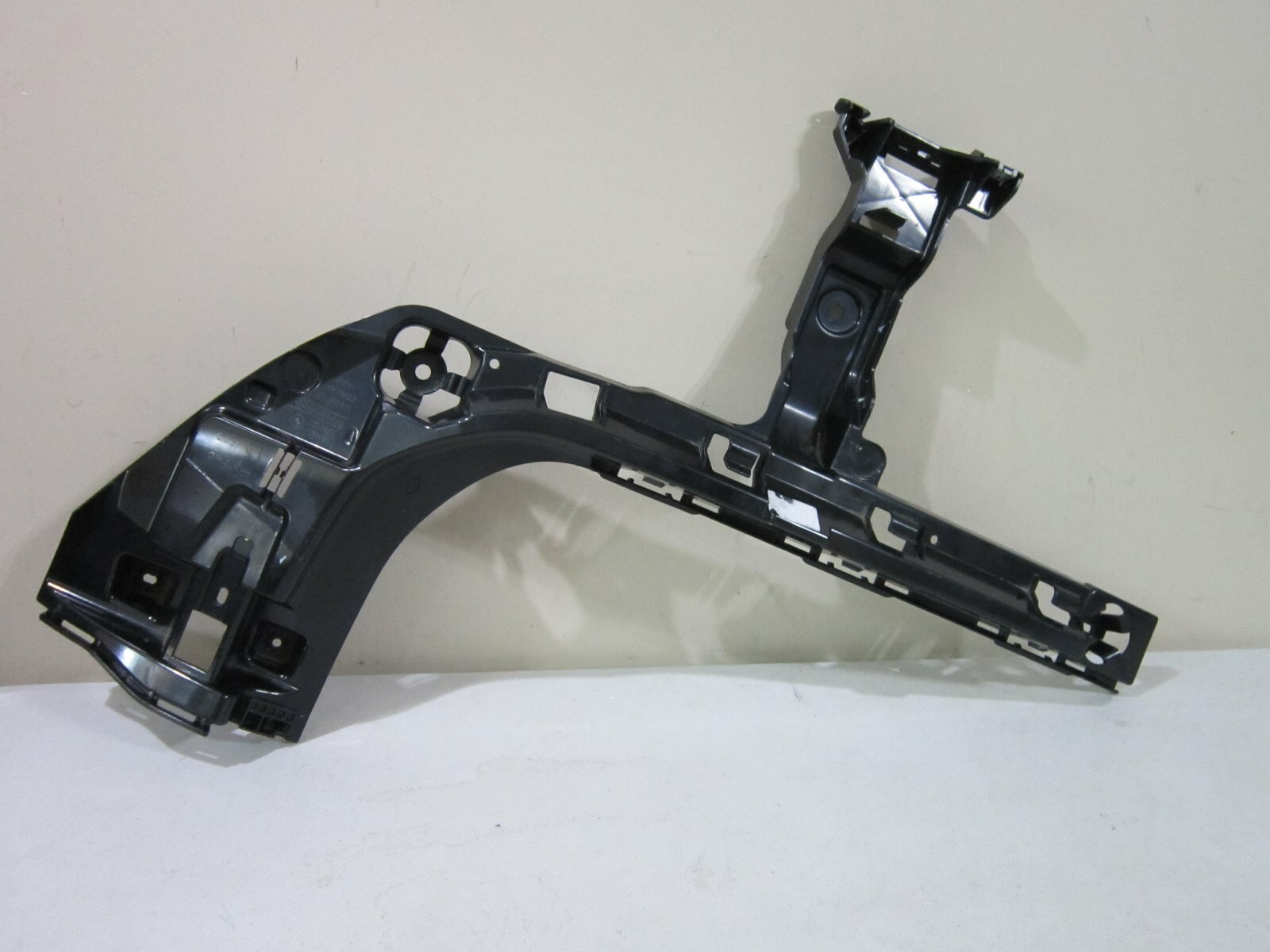 BMW X1 2016 REAR BUMPER CENTER SUPPORT RIGHT OEM 51127381120 | eBay