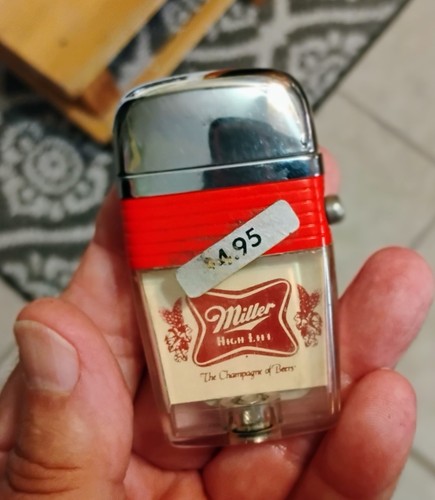 RARE 1960s? SCRIPTO VU-LIGHTER..."MILLER HIGH LIFE BEER" .....NOS ...