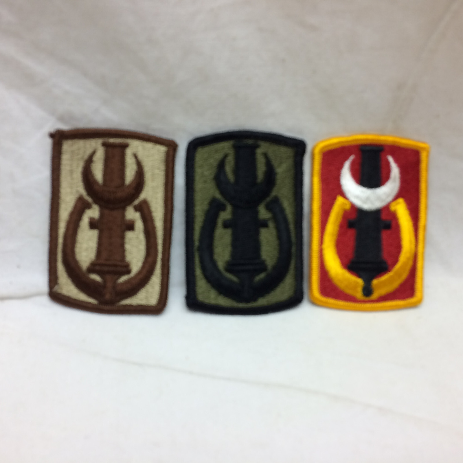 Military Patch Badge lot (3) 151st Army Field Artillery Brigade Col Sub ...