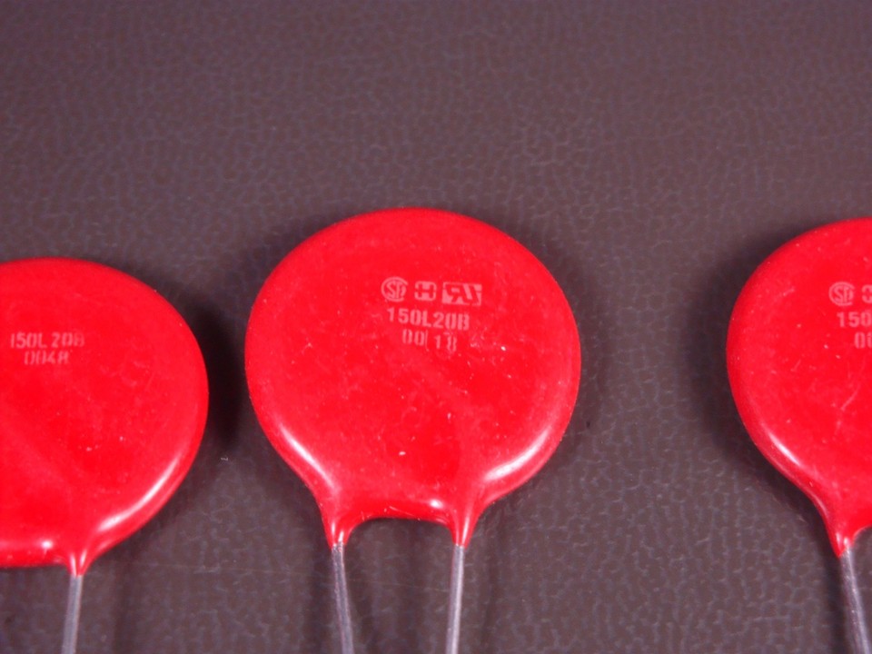 Lot of 5 V150LA20B Harris Metal-Oxide Varistor 243V 6.5kA Radial 2 Lead ...