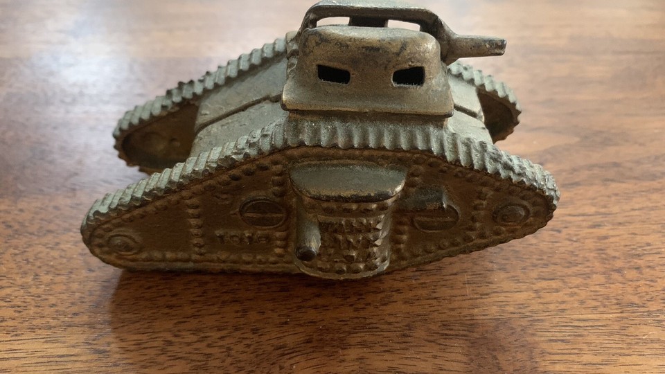 ORIGINAL ANTIQUE 1918 WW1 CAST IRON TOY TANK BANK MILITARY U.S.A. 4.5x2 ...