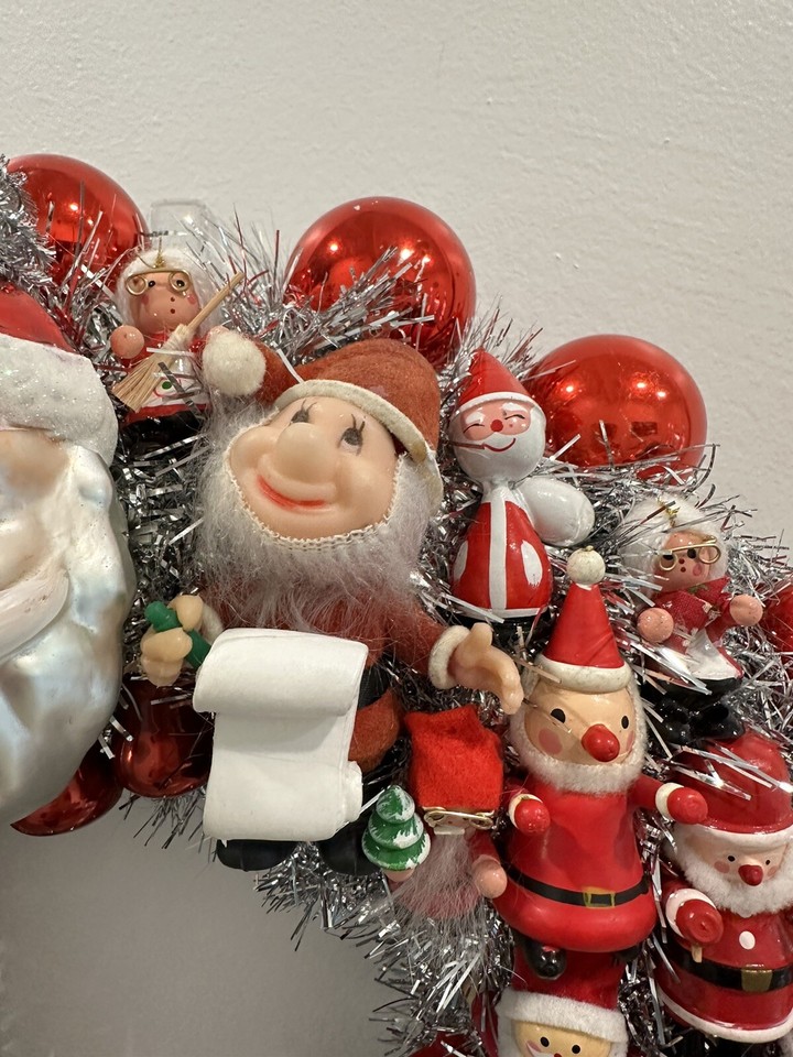 Handmade Christmas Ornament Wreath Vintage-Kitsch-Santa | eBay