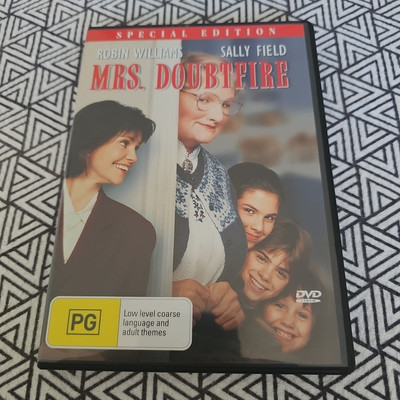 DVD: Mrs Doubtfire - She’ll Rock Your World, Region 4, 2-disc Special ...
