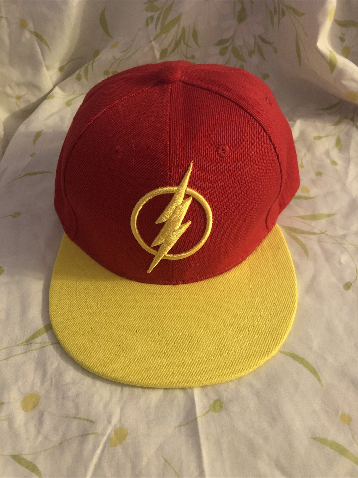 Flash Marvel Cap Red & Yellow One Size Fits , DC Comics The Flash Six ...