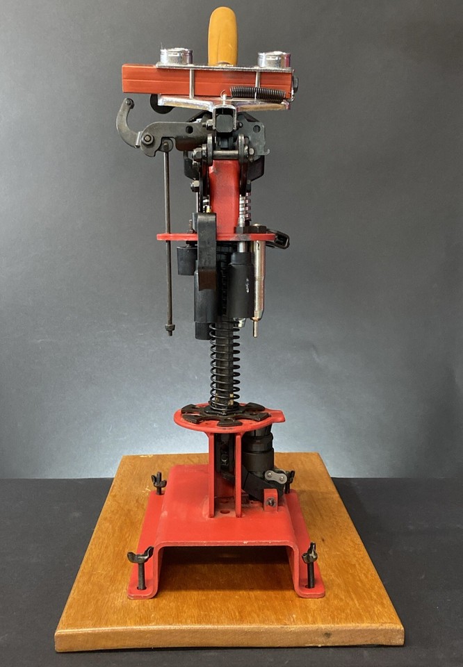 MEC Mec 12ga Grabber Progressive Shotshell Reloading Press Custom wood ...