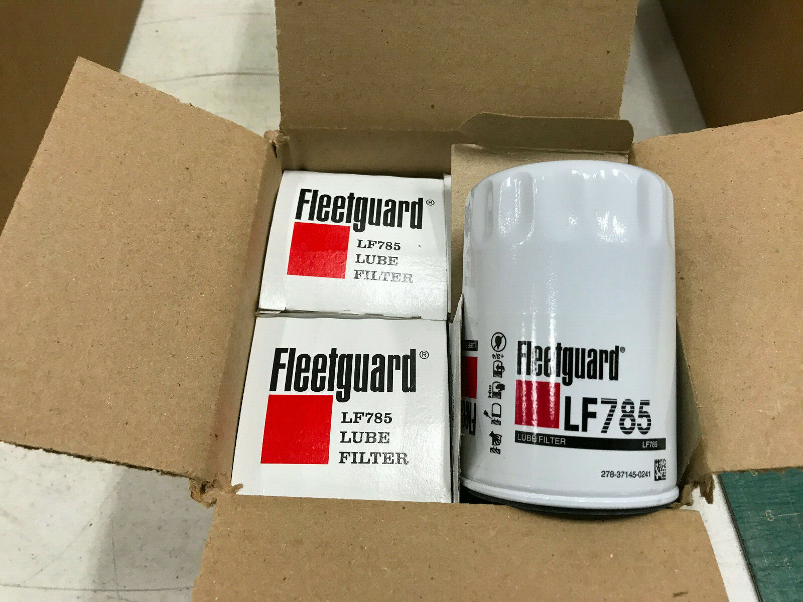 FLEETGUARD LUBE OIL FILTER LF785 (CASE OF 4) 51342 L20064 PH561 P550227 ...