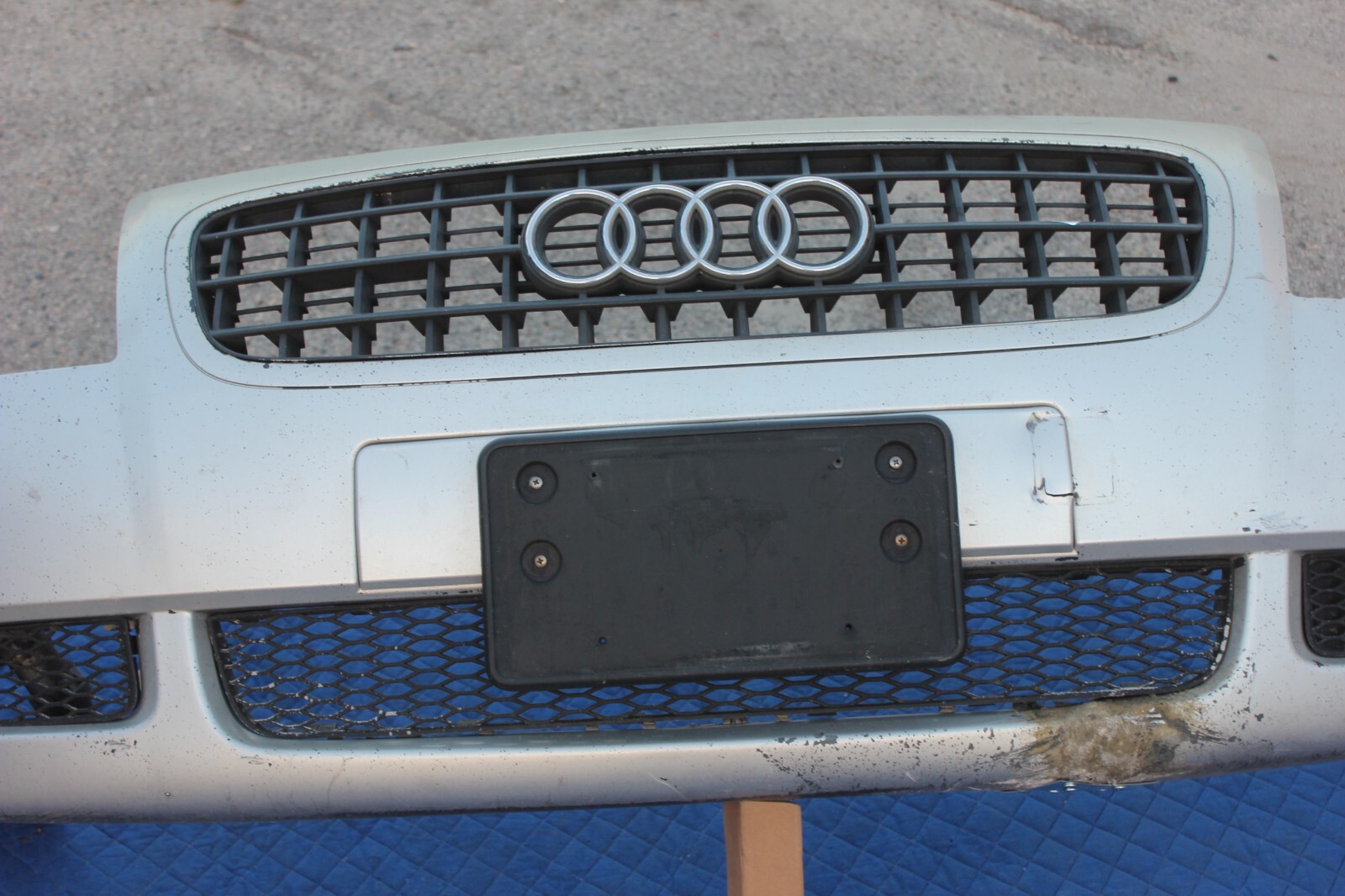 99-06 2002 2004 AUDI TT FRONT BUMPER COVER GRILL GENUINE FACTORY OEM ...
