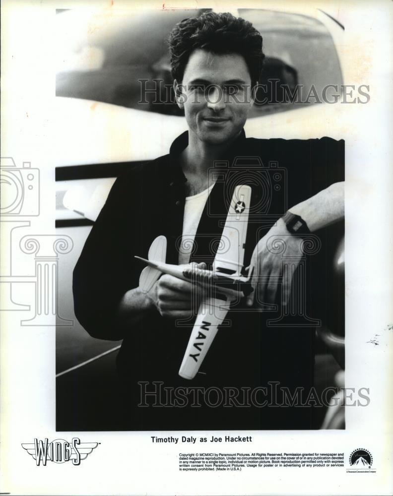 1991 Press Photo Timothy Daly stars as Joe Hackett in "Wings ...