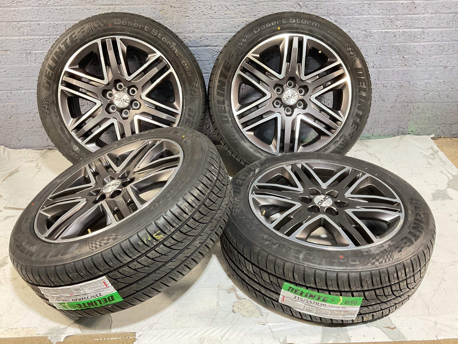 2017-2023 GMC Acadia 20" Hyper OEM Wheels & Tires Set of 4 | 104 Load ...