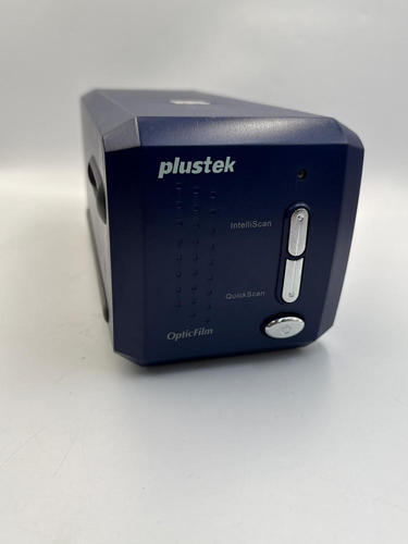Plustek OpticFilm 8100-35mm Negative Film/Slide Scanner with 7200 DPI ...
