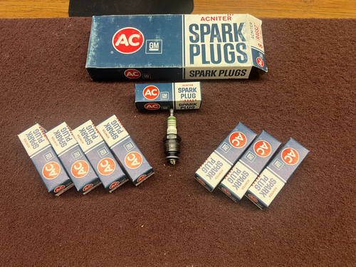 (8) NOS 77-81 PONTIAC FIREBIRD BUICK REGAL R46SZ ACNITER SPARK PLUGS AC ...