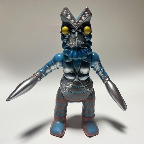 Bullmark Alien Baltan Sofubi Brown 312702 | eBay