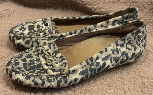 Vionic Mesa Loafers Leopard Cheetah Print Chain Detail Tan Black Size 8 ...