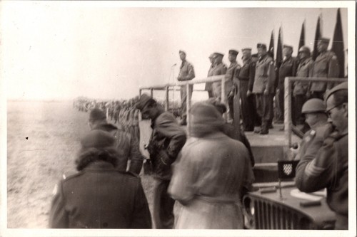 Vtg Found B&W Photo WW2 Soldiers Fifth Army Military Easter 1945 ...