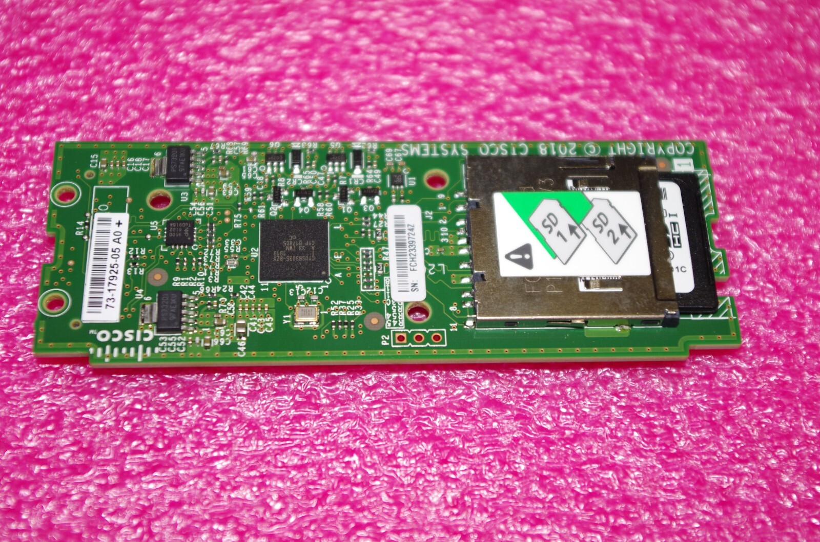 Cisco 73-17925-05 C240 M5 Dual SD Card Reader W/ 2 x 32gb SD 800-47634 ...