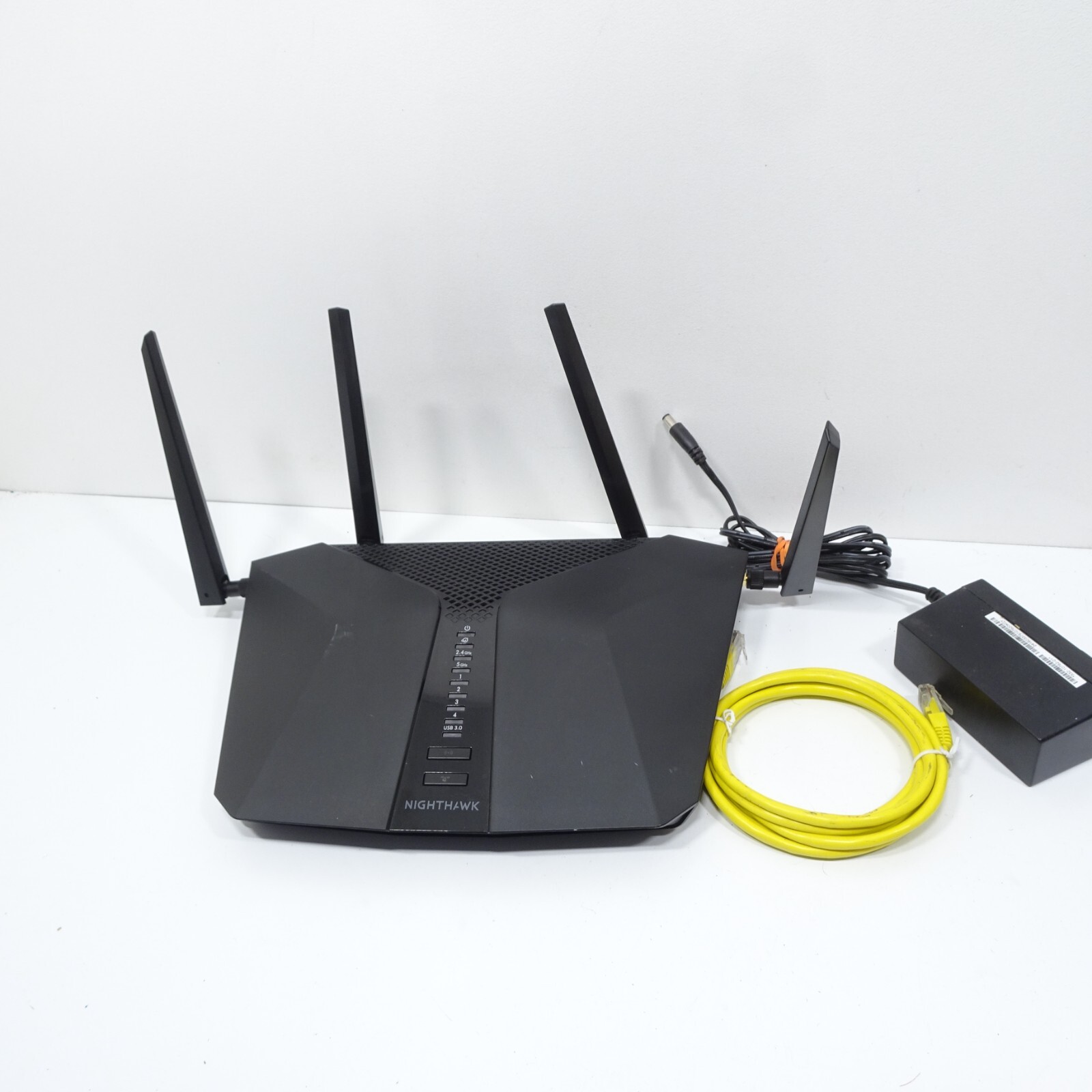 NETGEAR Nighthawk 6-Stream AX5400 WiFi 6 Router (RAX50) Dual Band | eBay