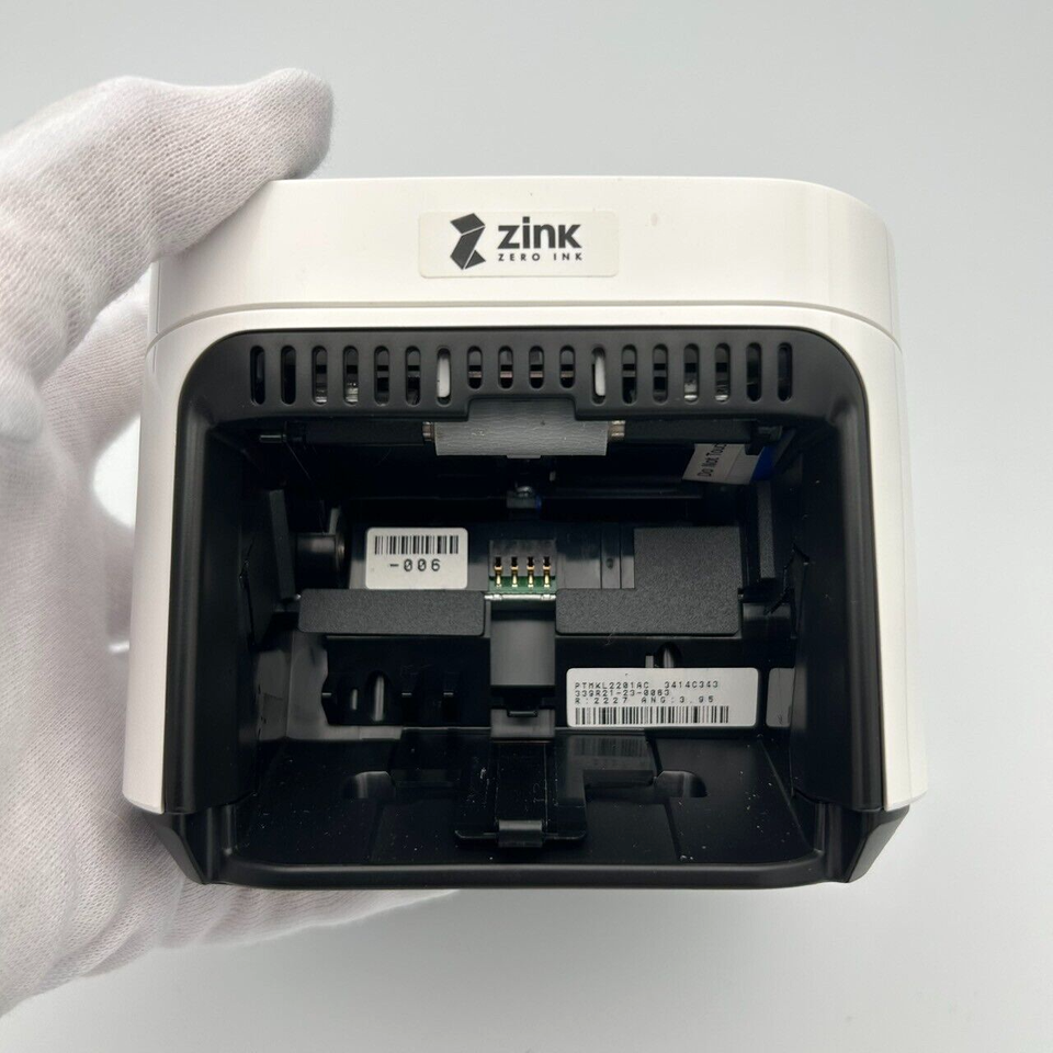 Brother VC-500W Thermal Color Label Printer Printing Original labels ...