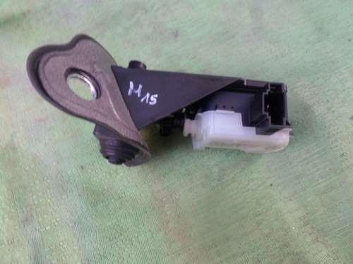 07-11 Mercedes W219 CLS550 FUEL LID DOOR ACTUATOR MOTOR OEM 2518200197 ...