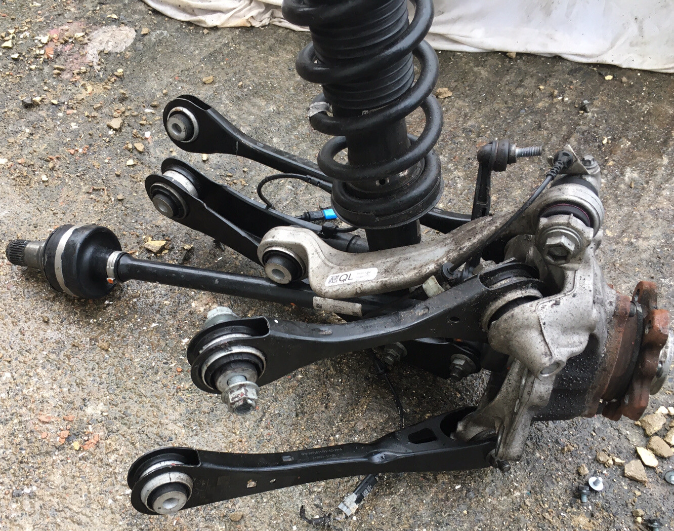 BMW G01 X3 G02 X4 M40D REAR LEFT NSR COMPLETE SUSPENSION LEG HUB ...