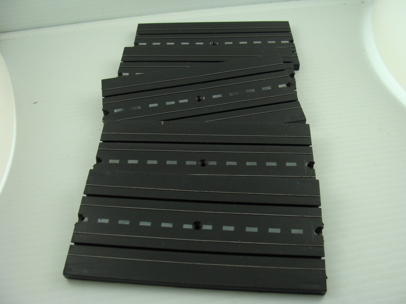 Aurora model motoring HO Scale Slot Car Track 6" Straight lot 5 pcs | eBay