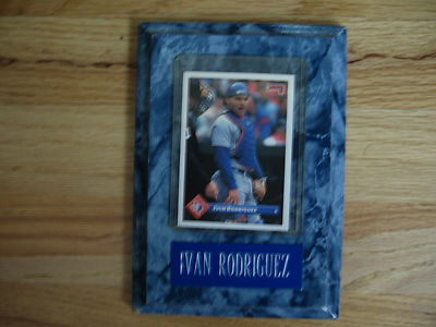 IVAN RODRIGUEZ 1993 DONRUS CARD FRAMED 5 1/4" X 7 1/4" - TUB EM | eBay